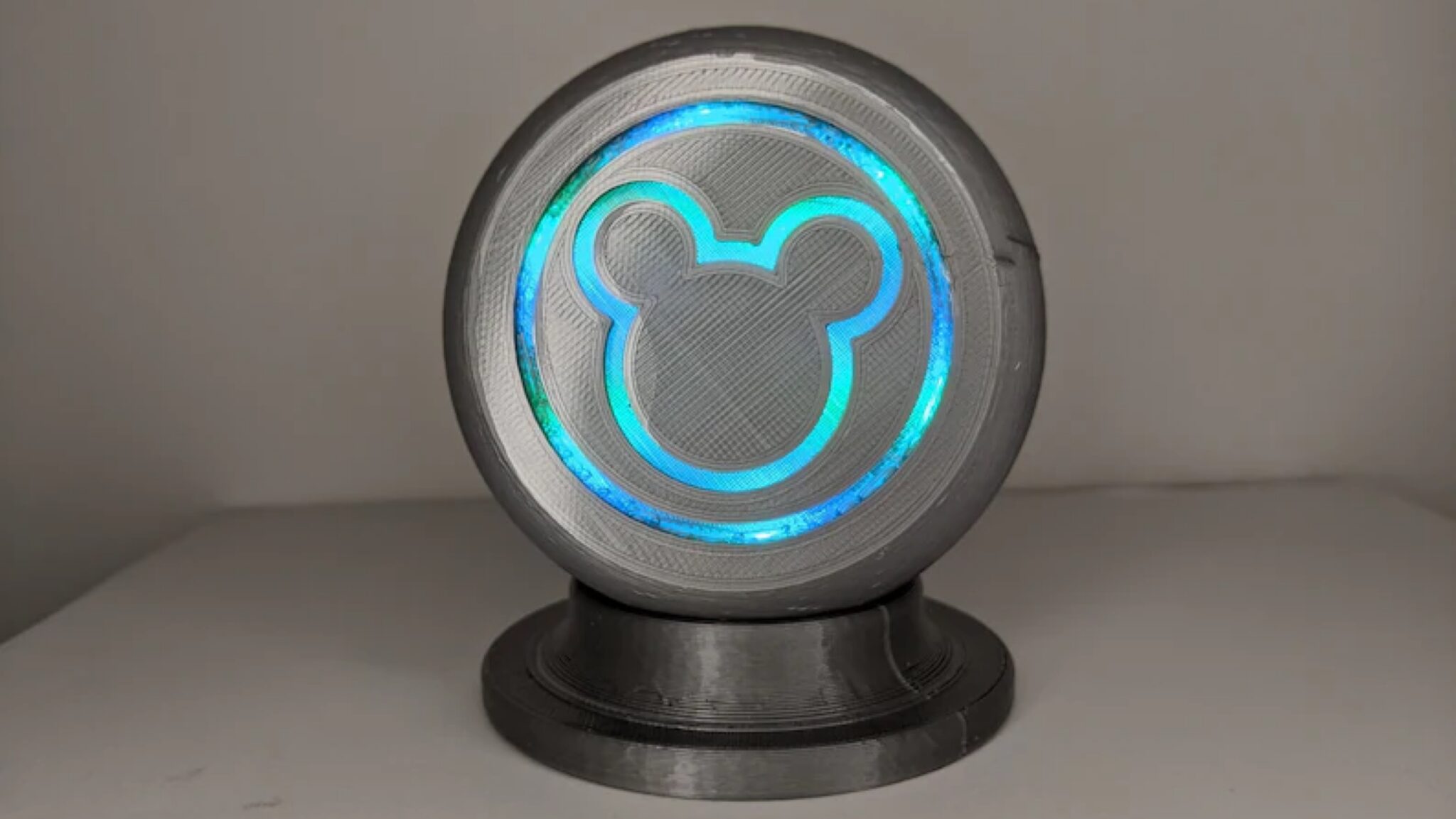 Disney MagicBand Scanner Light To Bring Magic To Your Home! | Chip and ...