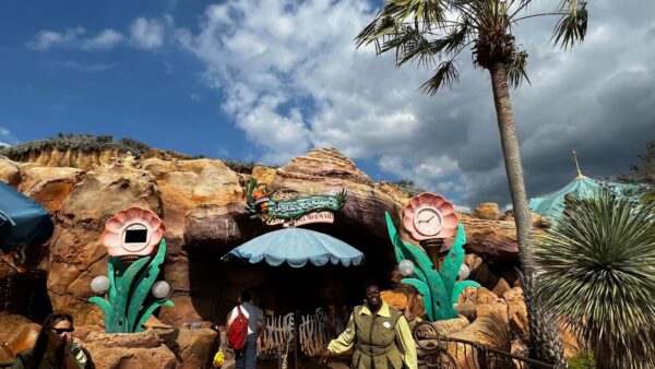 Ariel’s Grotto Meet and Greet FINALLY Reopens After 3 Years | Chip and ...