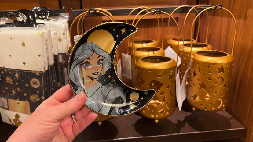 Princess Jasmine Collection Now Available At Magic Kingdom! | Chip and ...