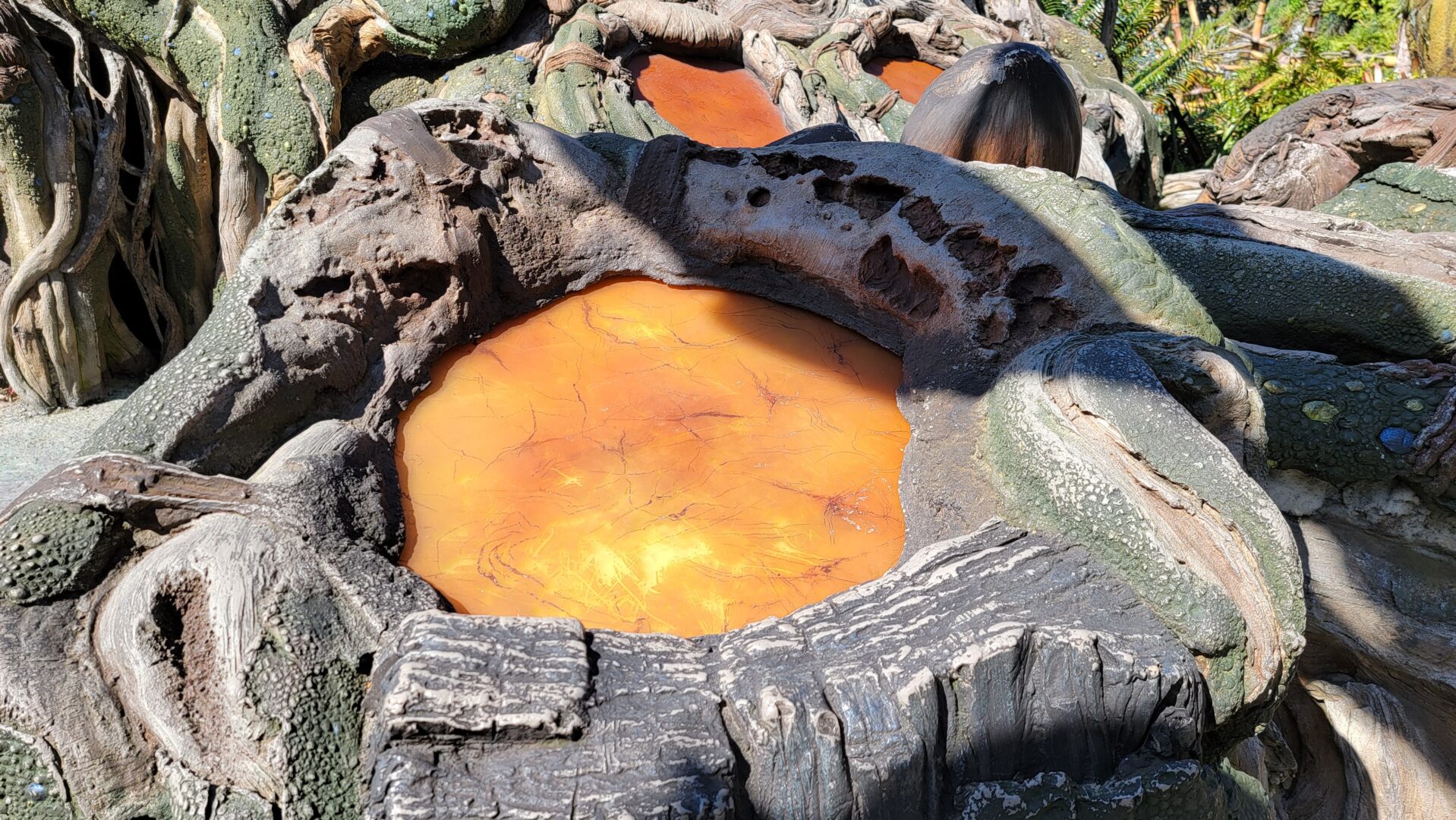 Interactive Pandora Drums Refurbished in Pandora World of Avatar | Chip ...