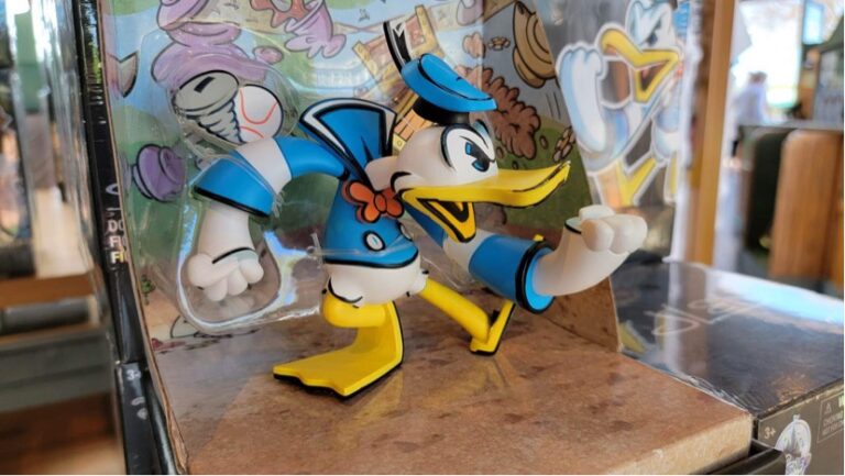 Mickey And Friends Figures By Joe Ledbetter Spotted At Epcot! | Chip ...