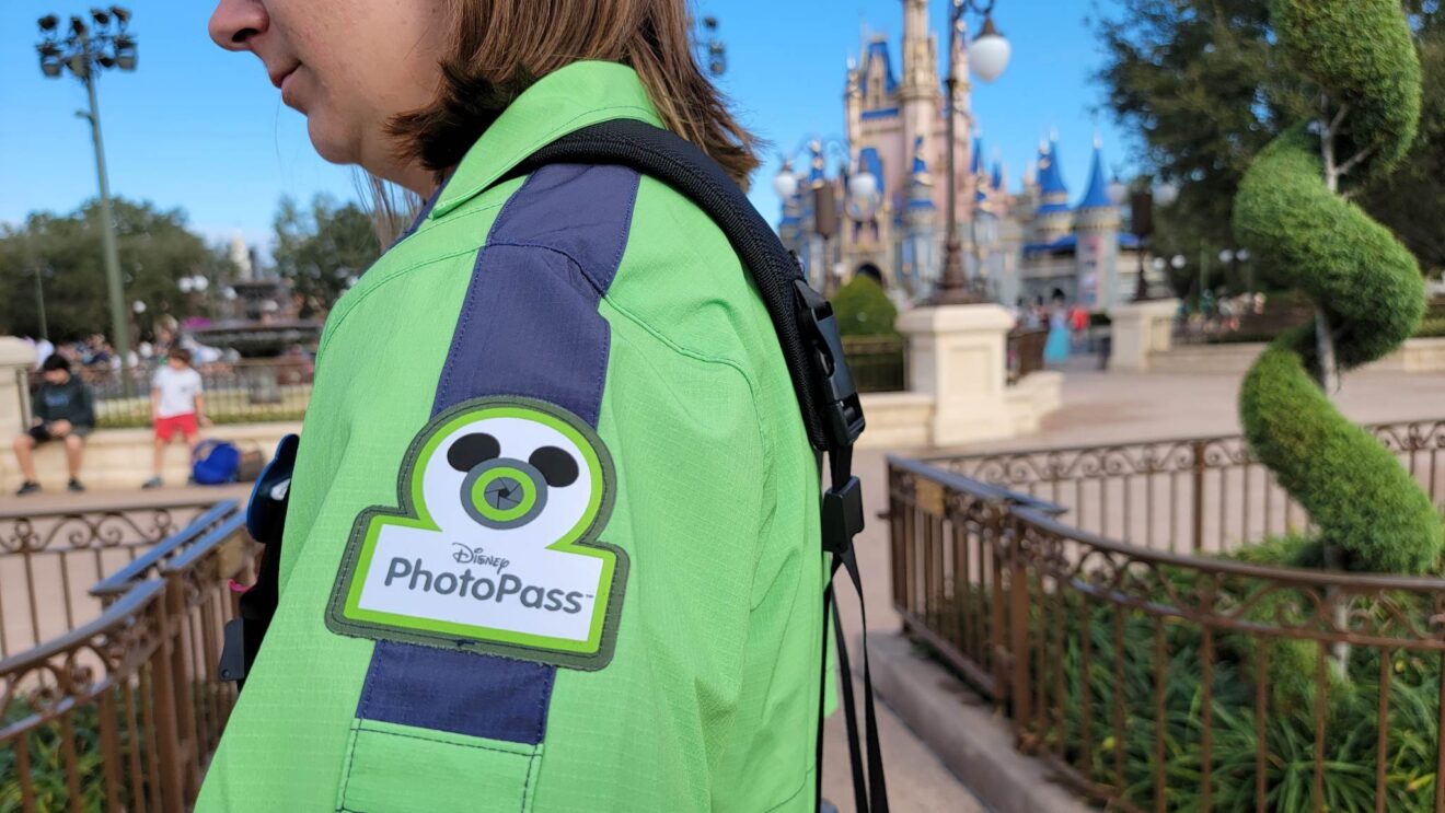First Look at new Disney Photopass Cast Member Outfits | Chip and Company