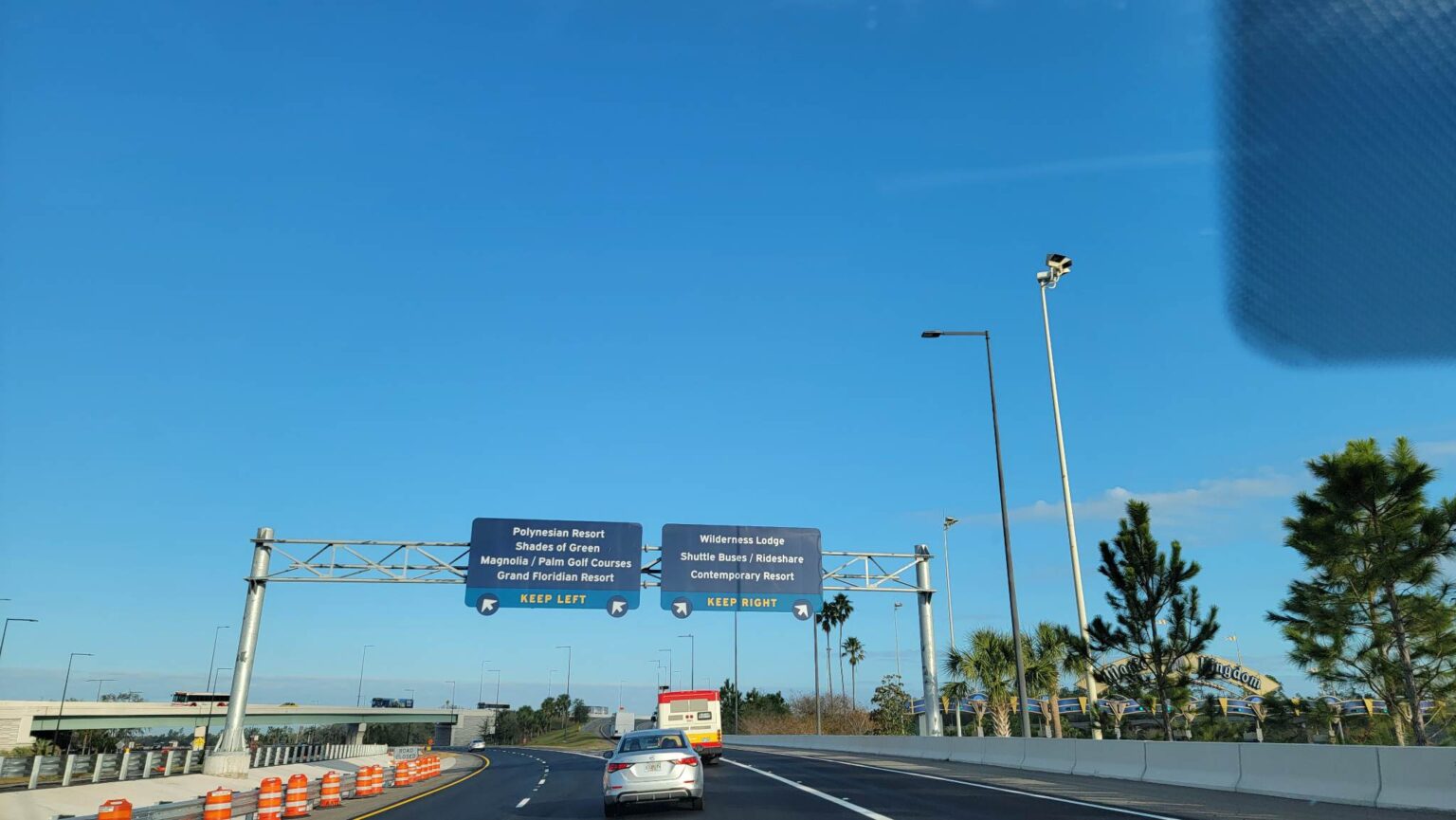 New Blue Magic Kingdom Road Signs Installed plus New Traffic Patterns ...