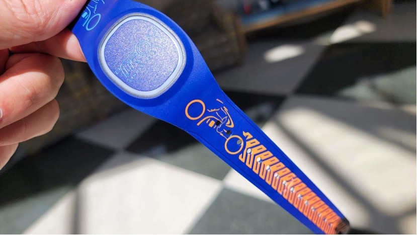 First Look At TRON MagicBand+ Coming Soon To Walt Disney World! | Chip ...
