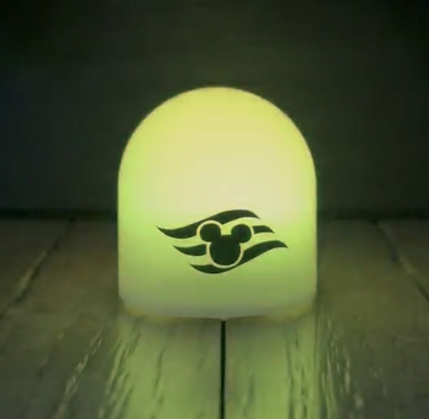 Light Up Your Room With This Disney Mini Night Light! | Chip and Company