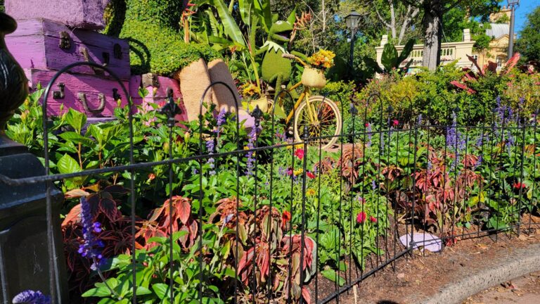 Disney Adds Fence Around Muppets Topiary After Guest Climbs Into Garden ...