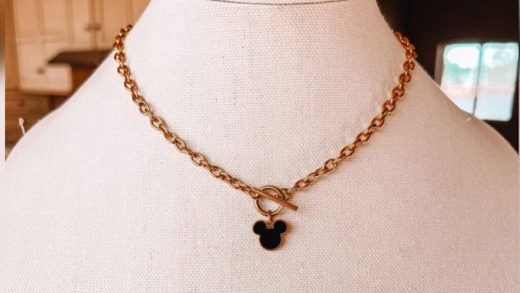 Mickey Mouse Chain Necklace For An Extra Pixie Dust In Your Style ...