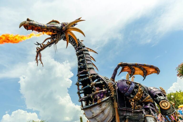 Maleficent Dragon Fire Effect Returns to the Magic Kingdom | Chip and ...
