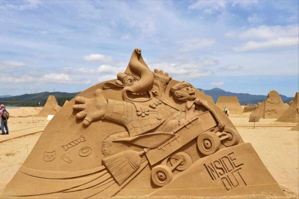 Stunning Pixar Sand Art Designs at the Fulong Sand Art Festival in ...