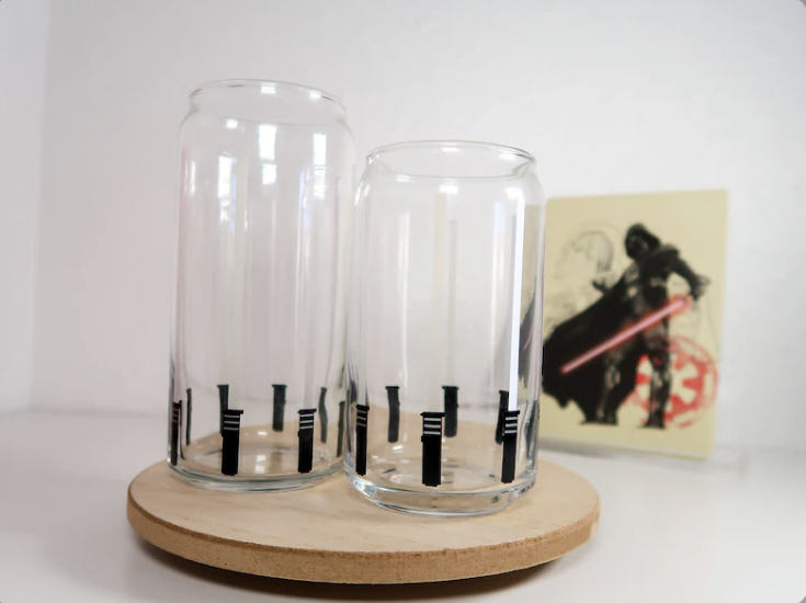 This Color Changing Lightsaber Glass Is A Must Have For Star Wars Fans ...