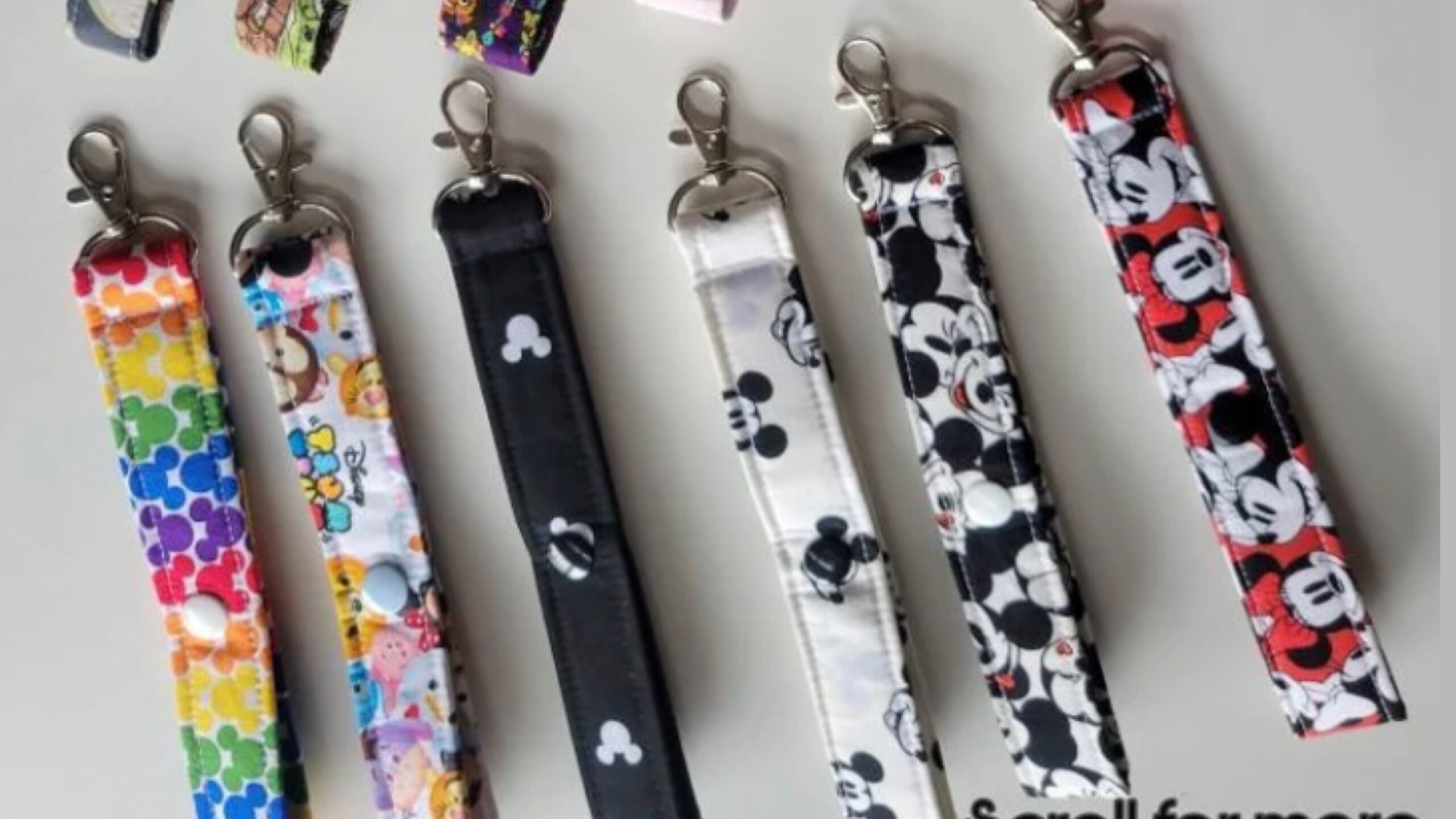 Magical Minnie Ears Holder Keychain To Carry Your Favorite Ear ...