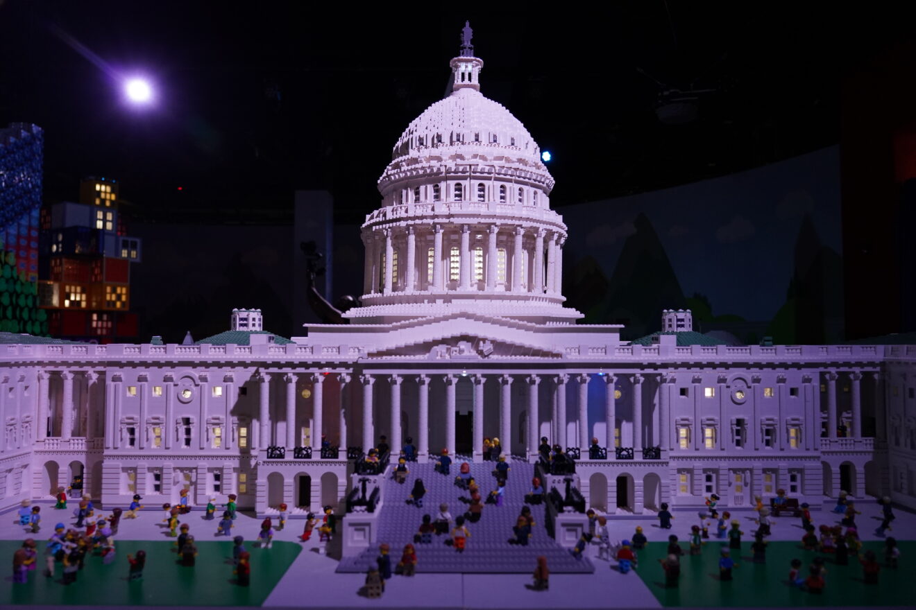 LEGO Discovery Center Washington, D.C. Unveils Mini World Ahead Of ...