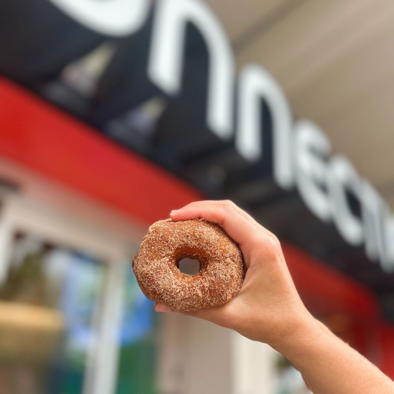 The Cronut Returns to EPCOT Starting TODAY! | Chip and Company