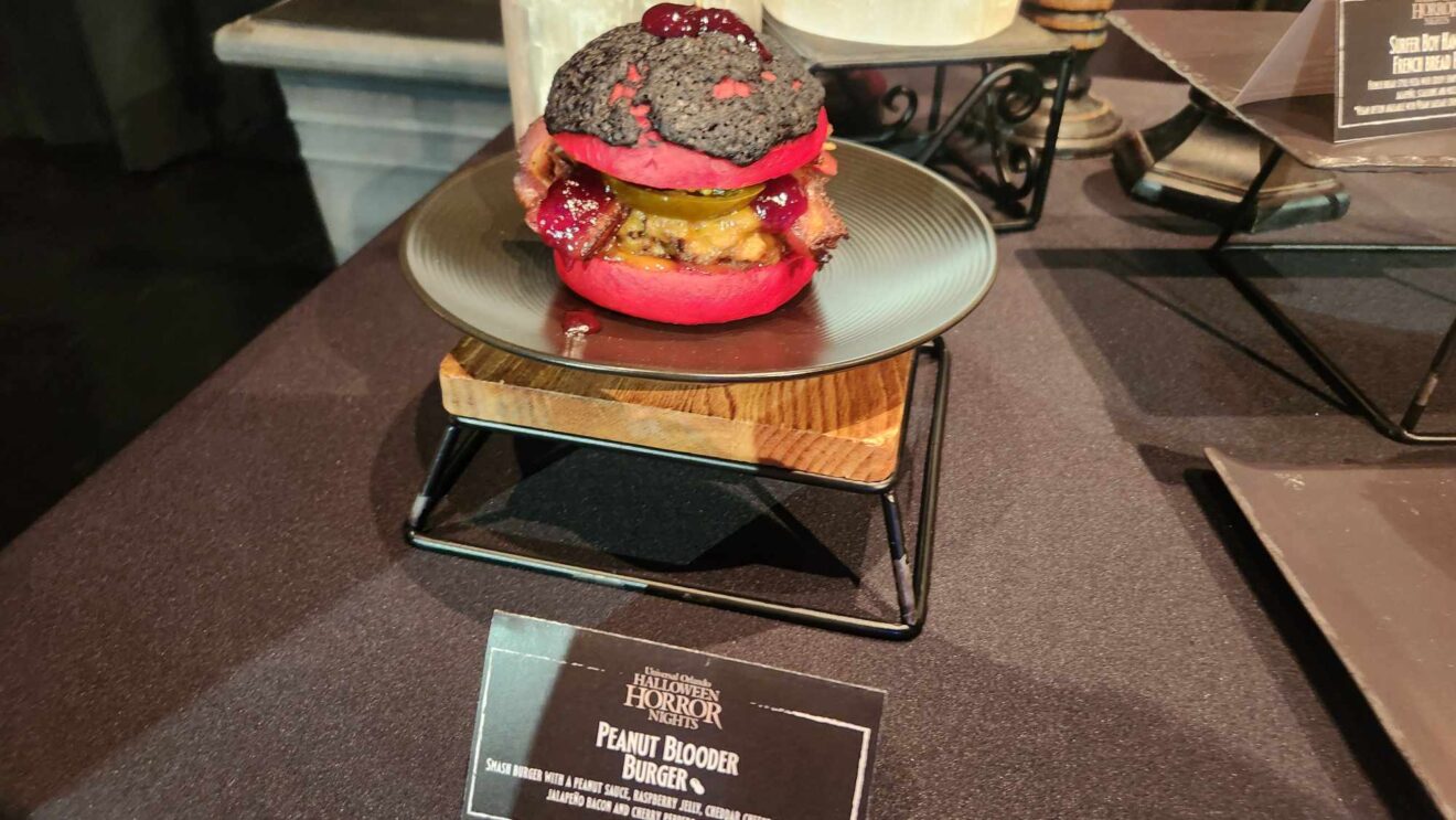 Sneak Peek at the Food & Drink Options at Halloween Horror Nights Taste ...