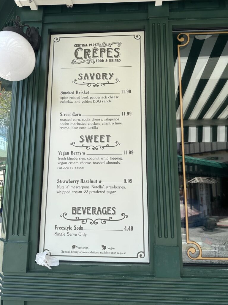 Try the Sweet Vegan Berry Crepe at Universal Studios Florida's Central ...