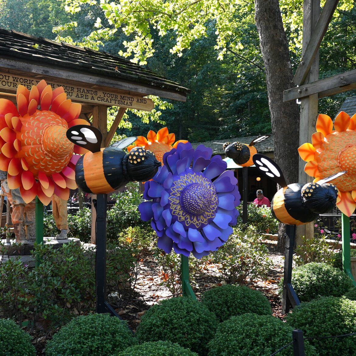 Dollywood Harvest Festival Begins Today Through October 30th | Chip and ...