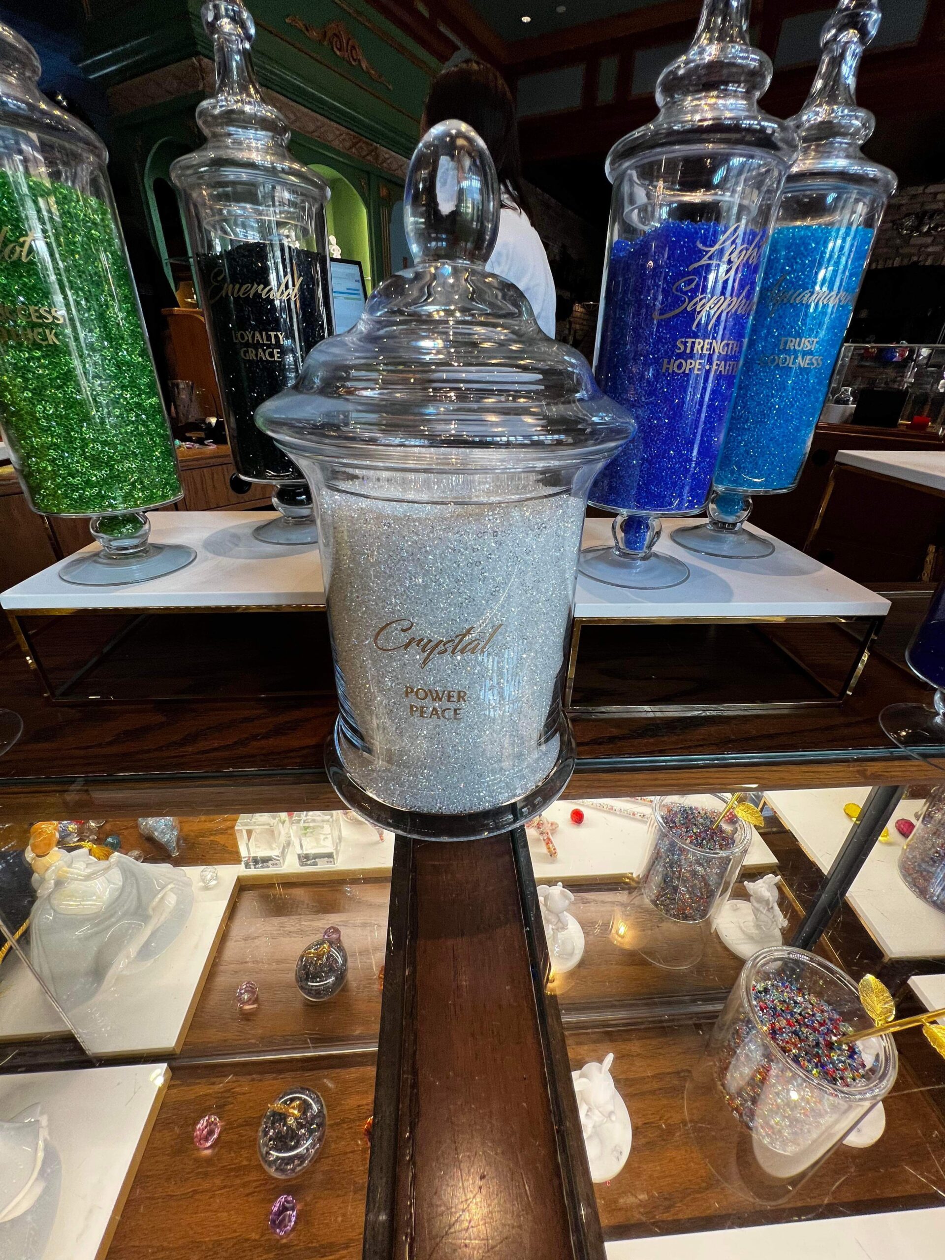 Create Your Own Crystal Wish Keeper Souvenir Experience At Magic ...