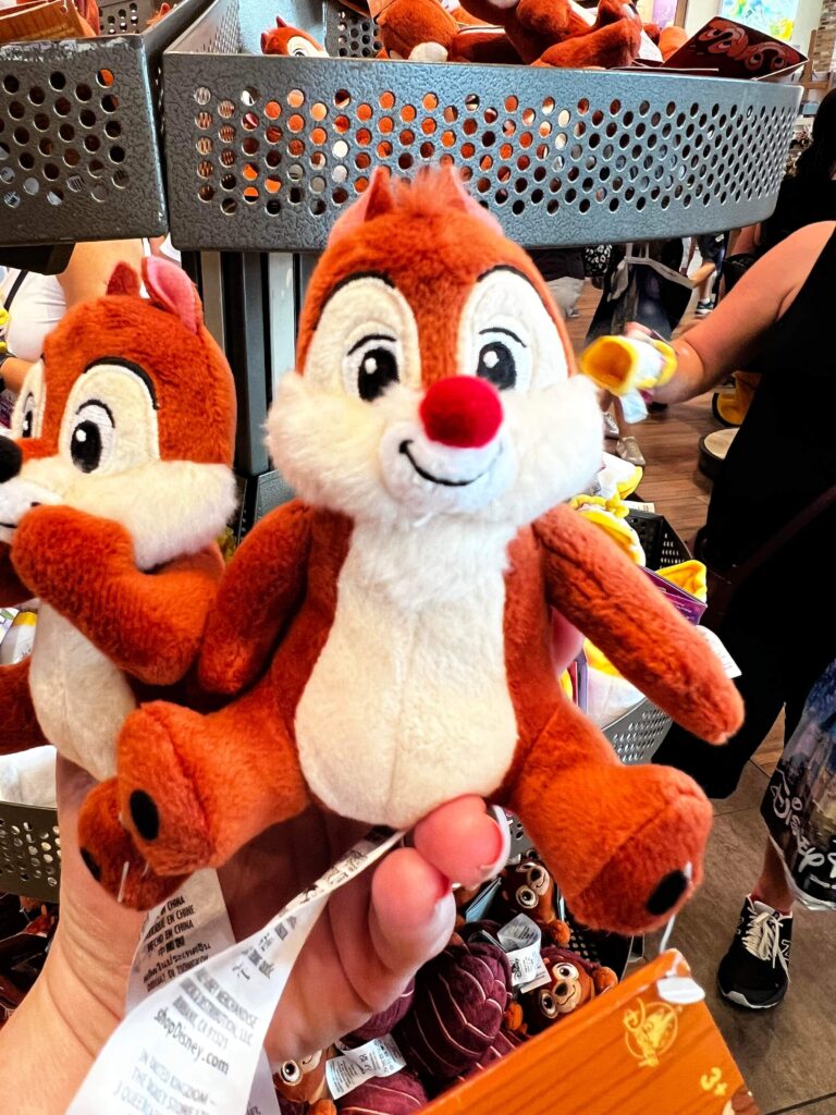 Chip And Dale Shoulder Plush To Carry With You Everywhere You Go ...