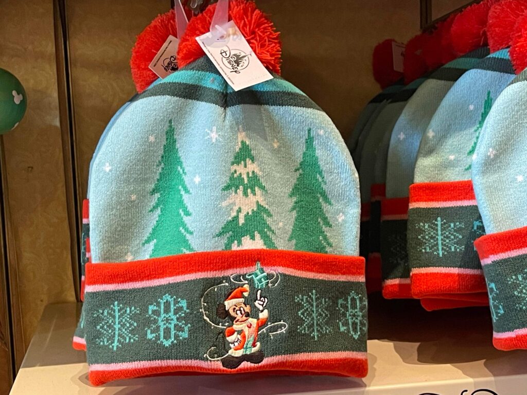New Disney Holiday Merchandise Debuts At The Magic Kingdom! | Chip and ...