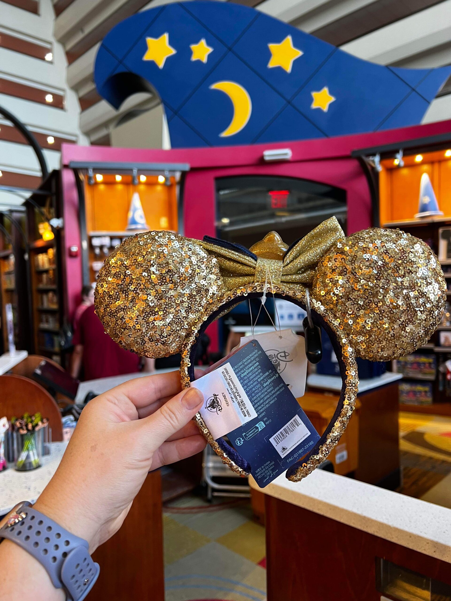 New Disney Wish Collection Featuring Stunning Minnie Ears Spotted At ...
