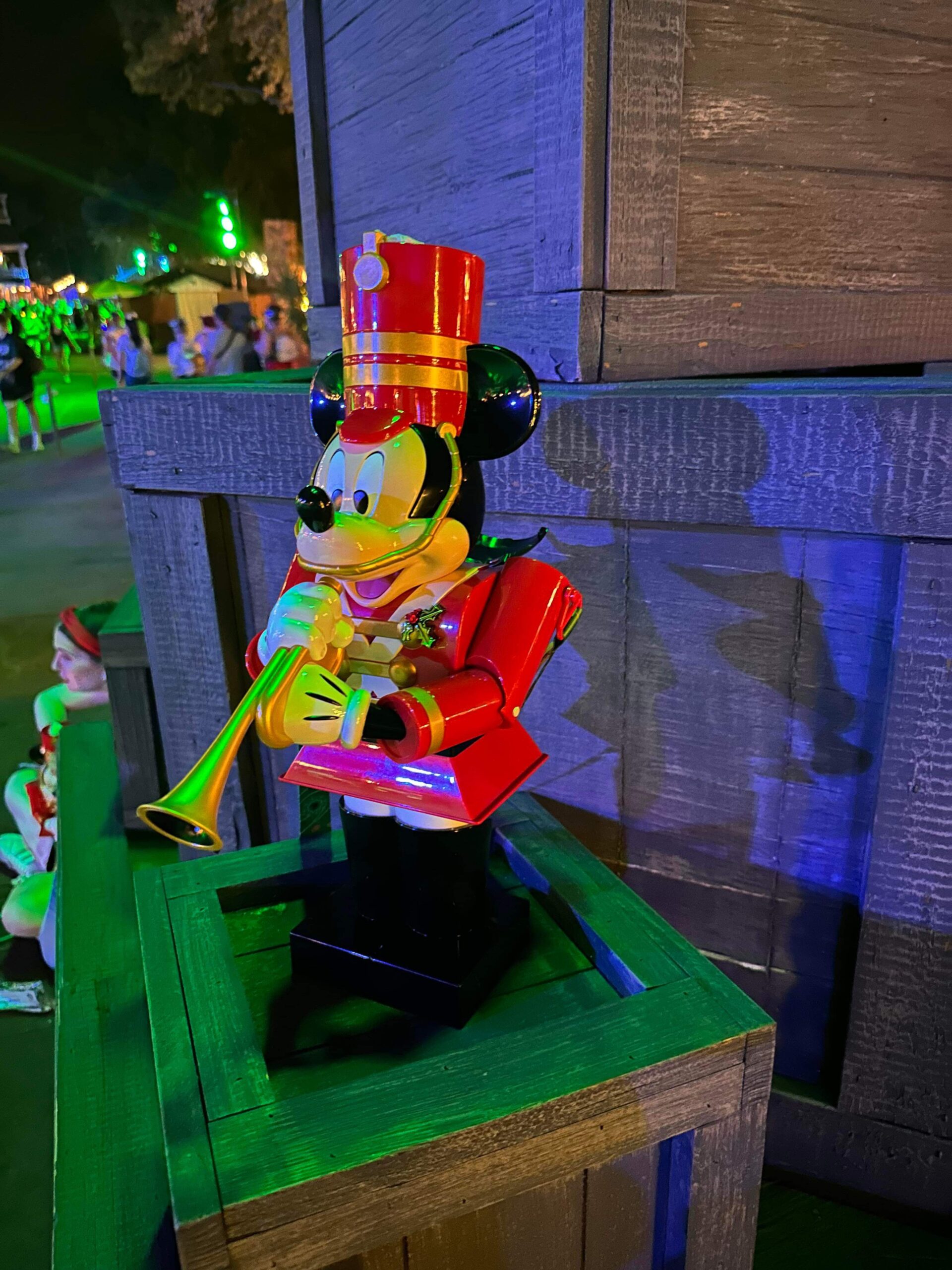 New Mickey Toy Soldier Popcorn Bucket Available At Magic Kingdom ...