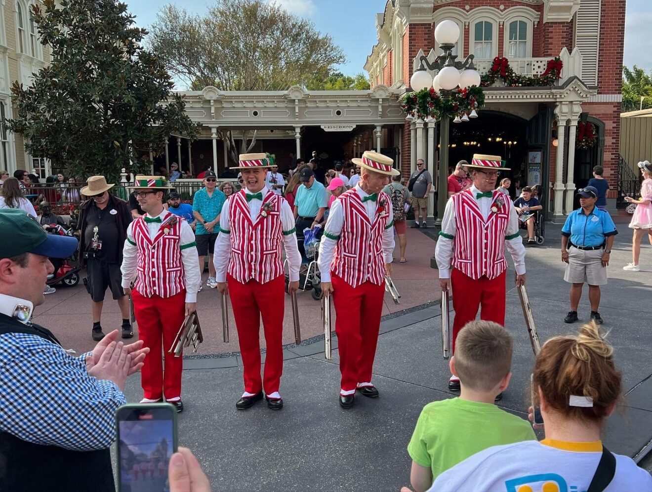 Dapper Dans Performing Christmas Songs in their new Holiday Outfits at ...