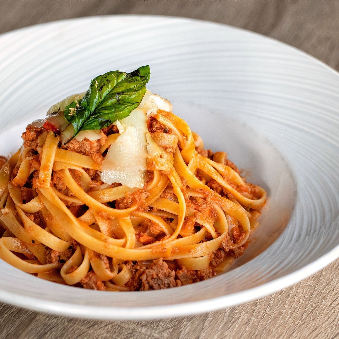 Great Maple Modern American Eatery is Now Open at Disney's Paradise ...