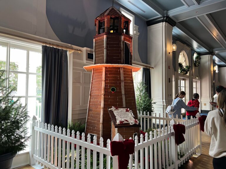 First Look at the Gigantic Gingerbread Lighthouse at Disney's Yacht ...