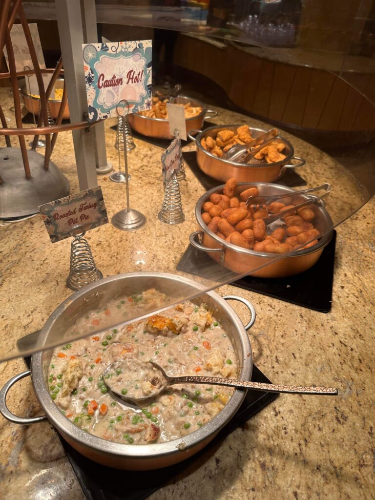 Goofy's Kitchen Holiday Dinner Buffet at the Disneyland Hotel | Chip ...