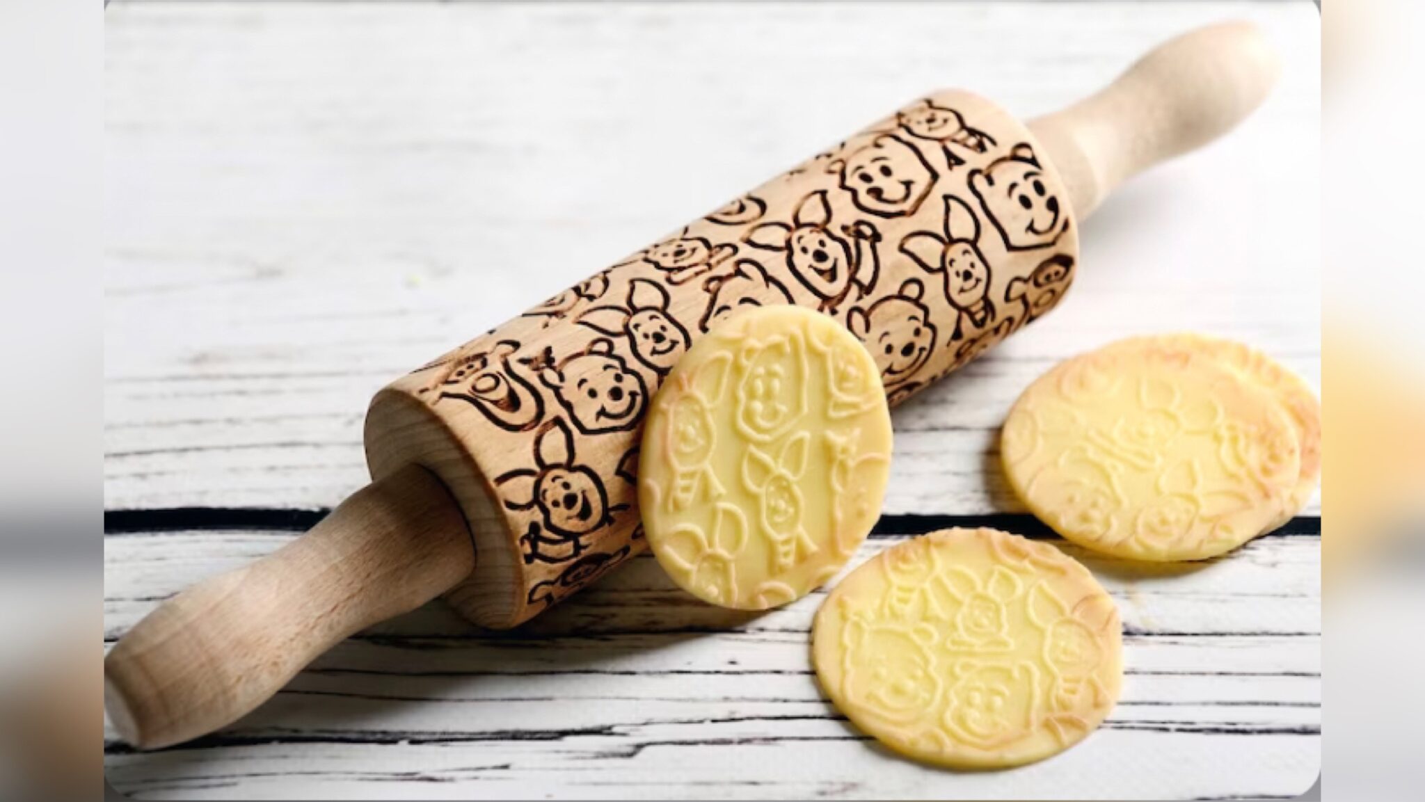 Winnie The Pooh Mini Rolling Pin To Bake The Sweetest Cookies! | Chip ...