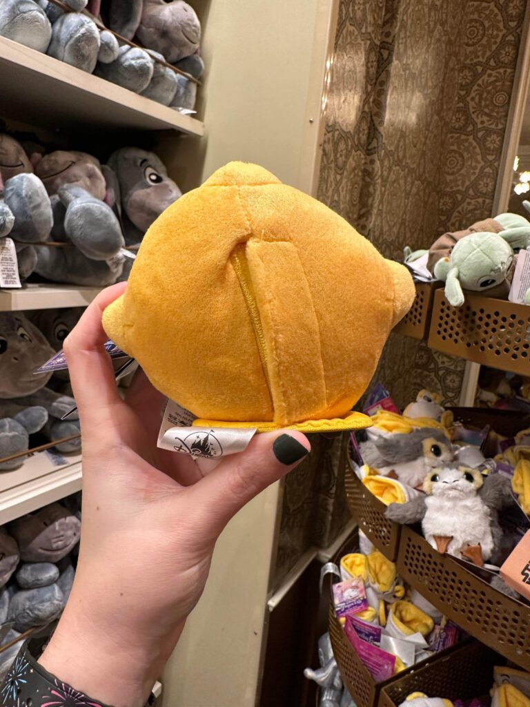 Wish Star Shoulder Plush Spotted At Magic Kingdom! | Chip and Company