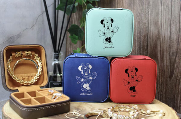 Custom Minnie Mouse Jewelry Box For Your Next Trip! | Chip and Company