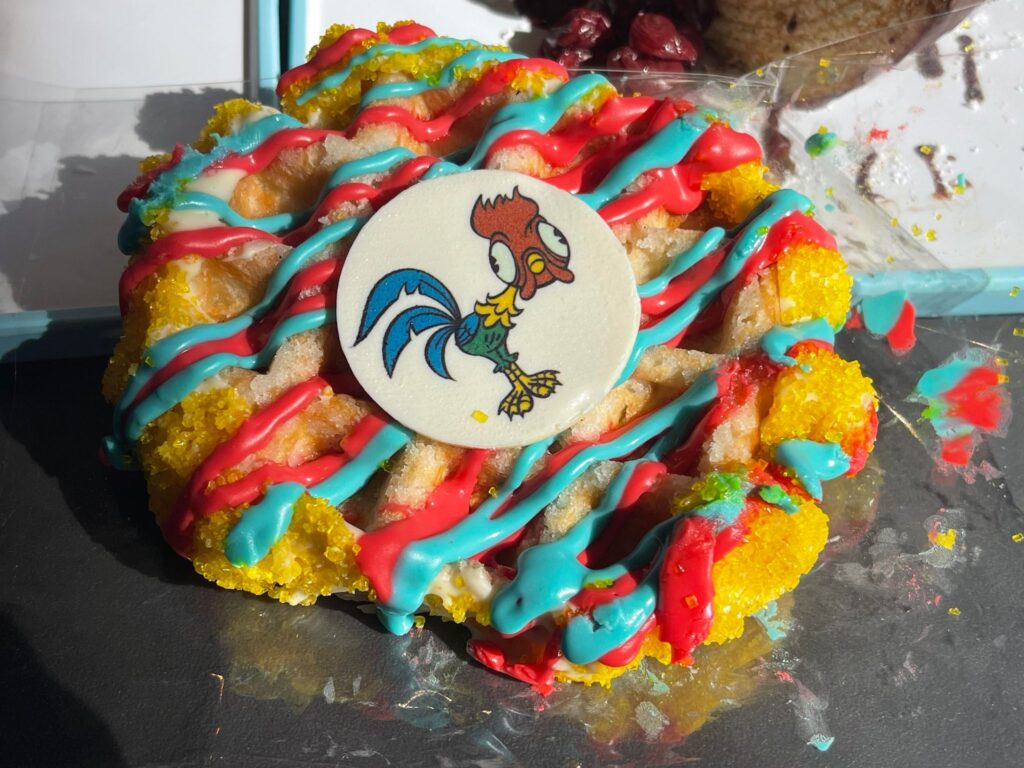 Hei Hei Magnet & Waffle Debut in EPCOT for Annual Passholders | Chip ...