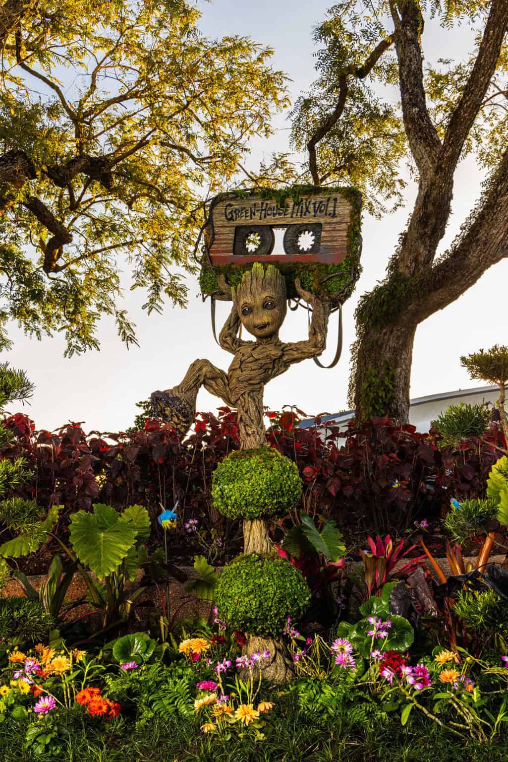All-New Groot Topiary Debuts in EPCOT for 2024 Flower & Garden Festival ...