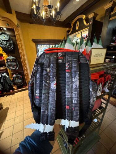 New Italy Pavilion Lug Bags Spotted At Epcot! | Chip and Company