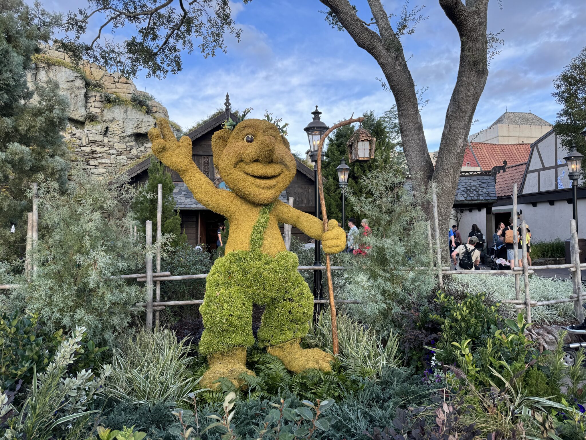 Tinkerbell & Other Toparies Out Ahead of EPCOT's Flower & Garden ...