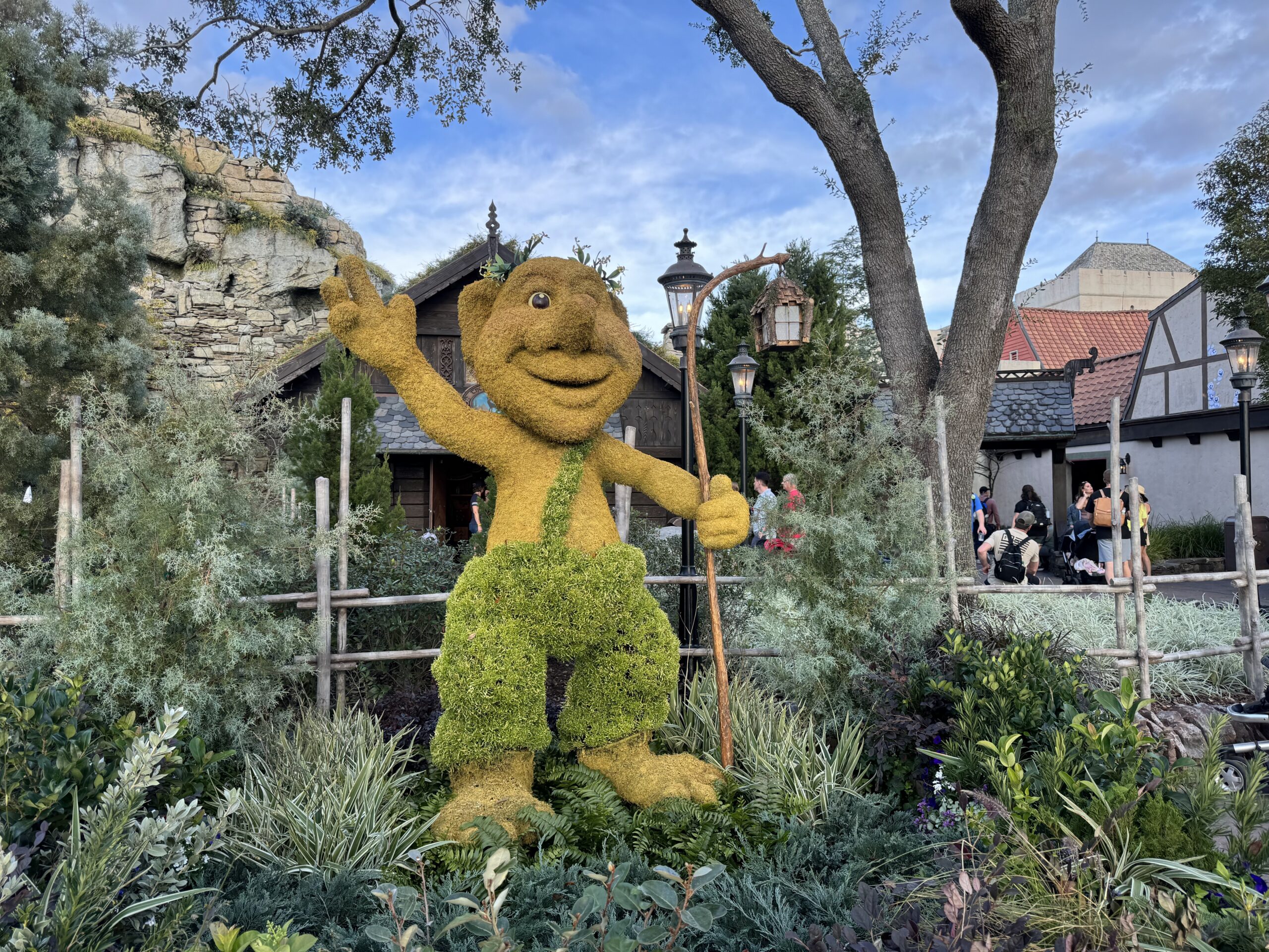 Tinkerbell & Other Toparies Out Ahead of EPCOT's Flower & Garden ...
