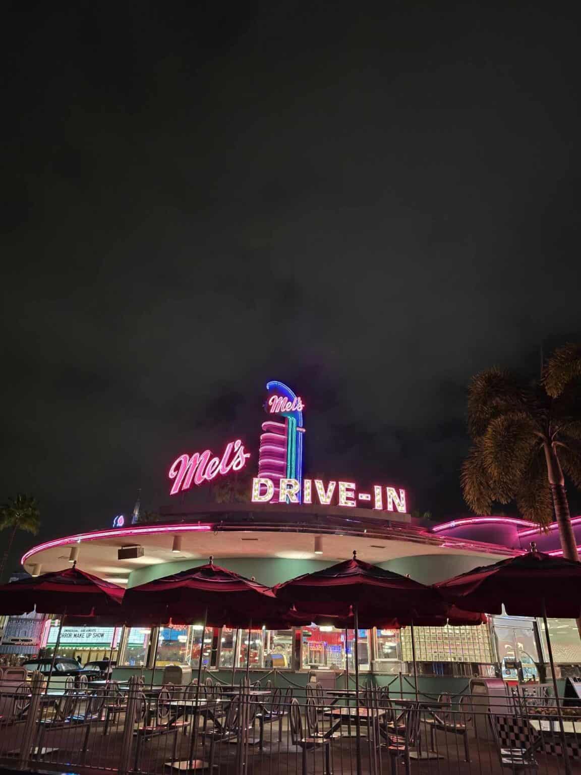 Mel's Drive-In Diner Reopens at Universal Studios Florida | Chip and ...