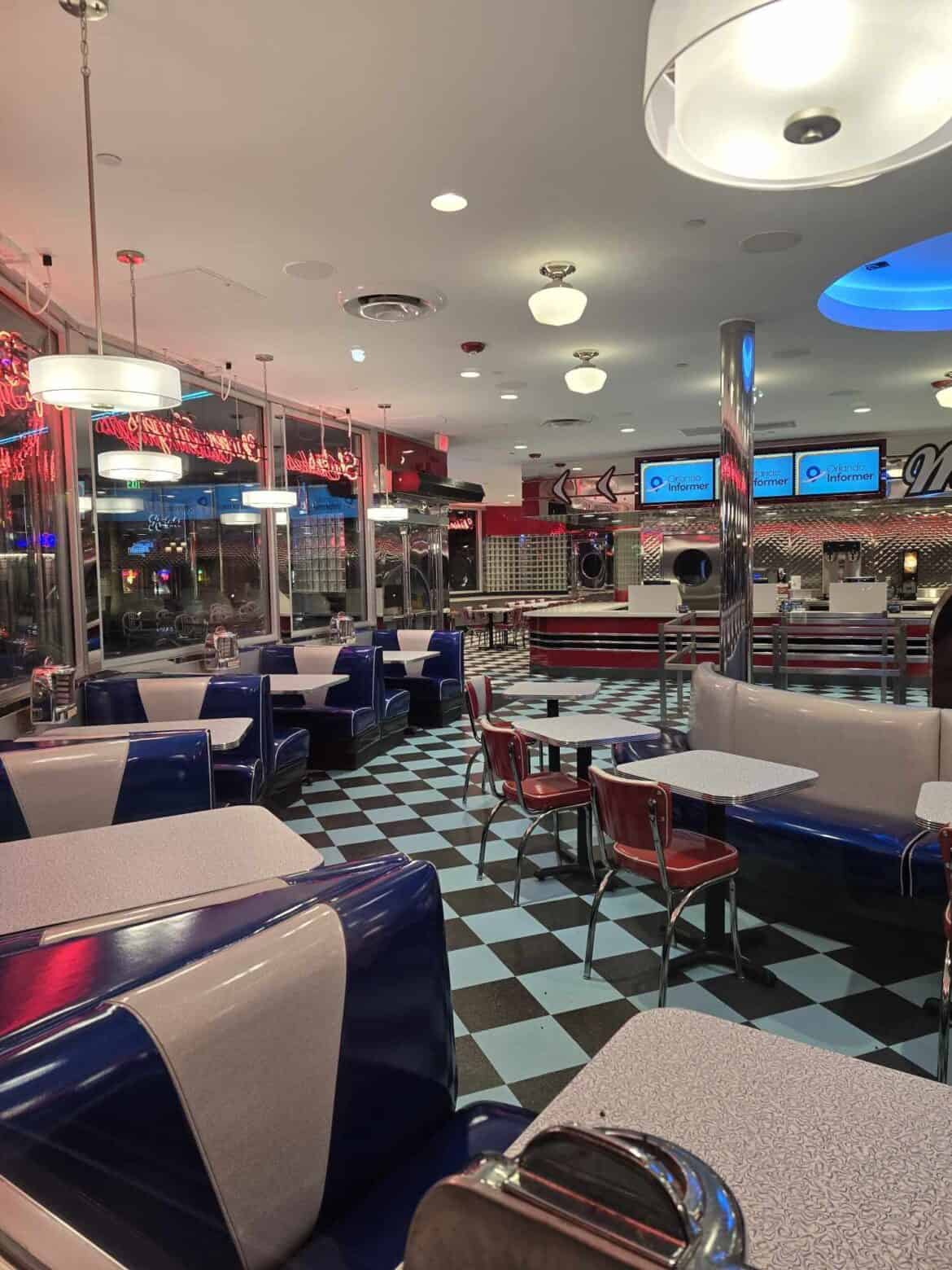 Mel's Drive-In Diner Reopens at Universal Studios Florida | Chip and ...