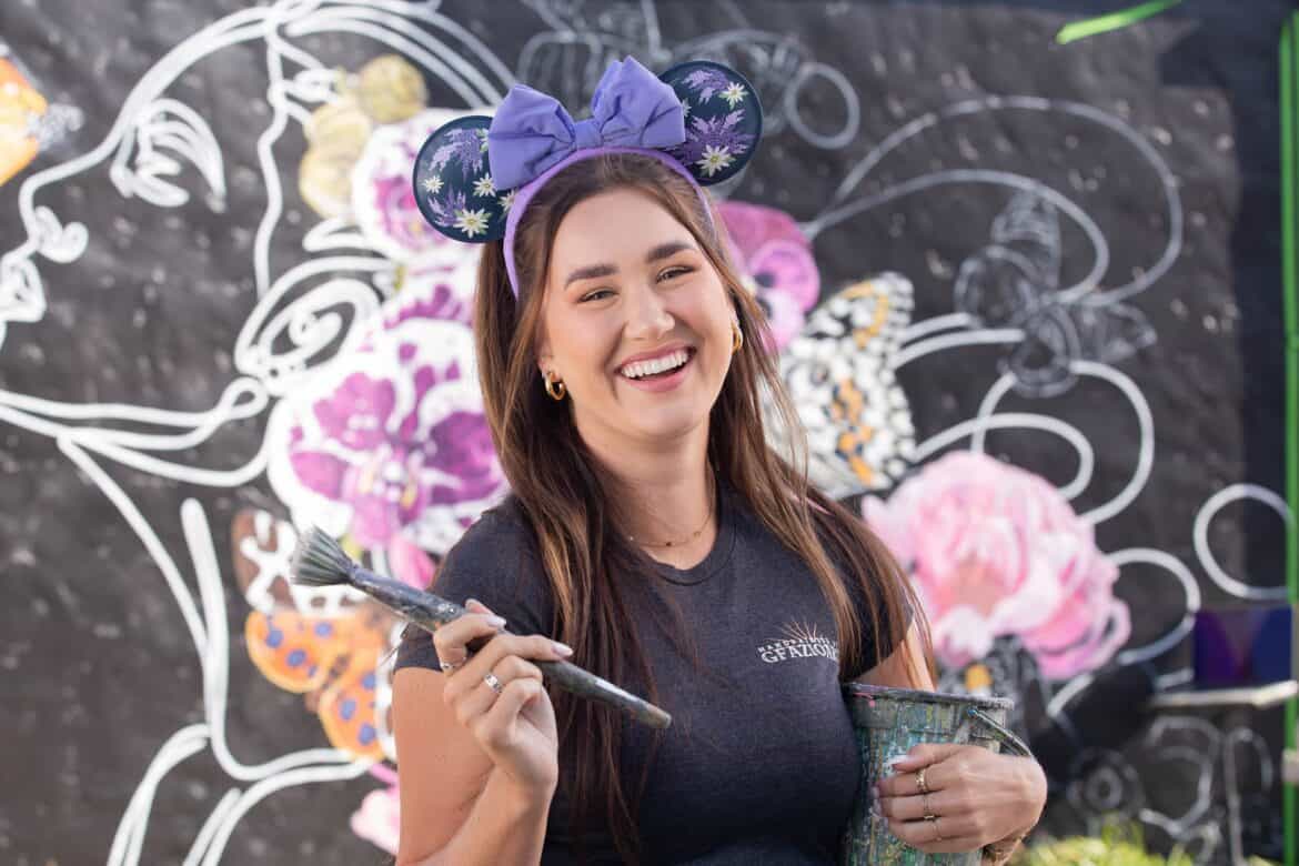 Disney Springs Art Walk Newest Painting from Gillian Fazio | Chip and ...