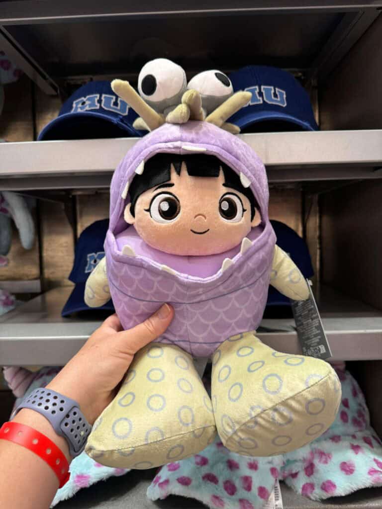 Adorable Boo Big Feet Plush Spotted At Hollywood Studios! | Chip and ...