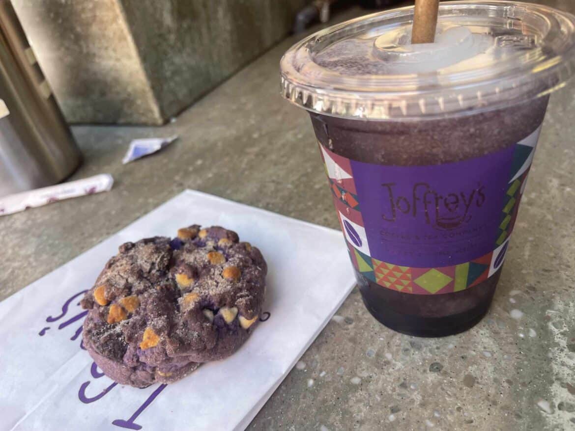 Review: We finally tried the Frozen in Fear Frosty Treat at Hollywood ...
