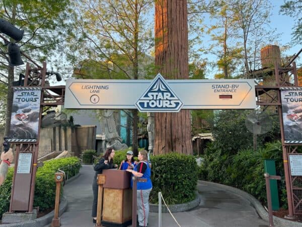 Blast Off with Ahsoka, Andor, and Mando! New Star Tours Scenes Arrive ...
