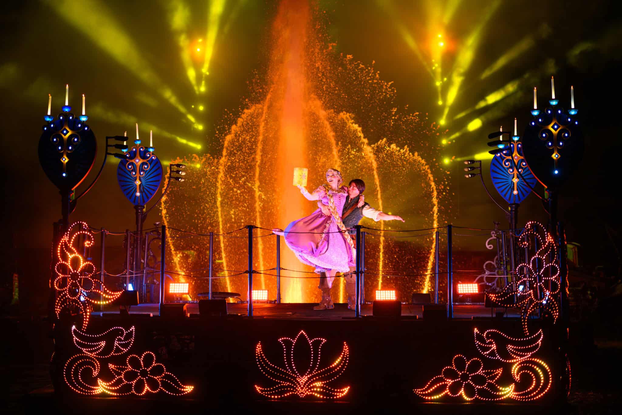 Fantasmic Returns Tomorrow to Disneyland with 2 Performances Daily ...