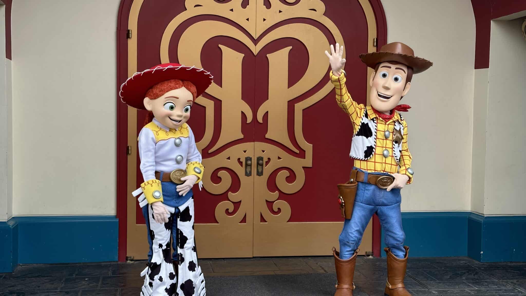 Disneyland Union Election for Disney Character and Parade Performers ...