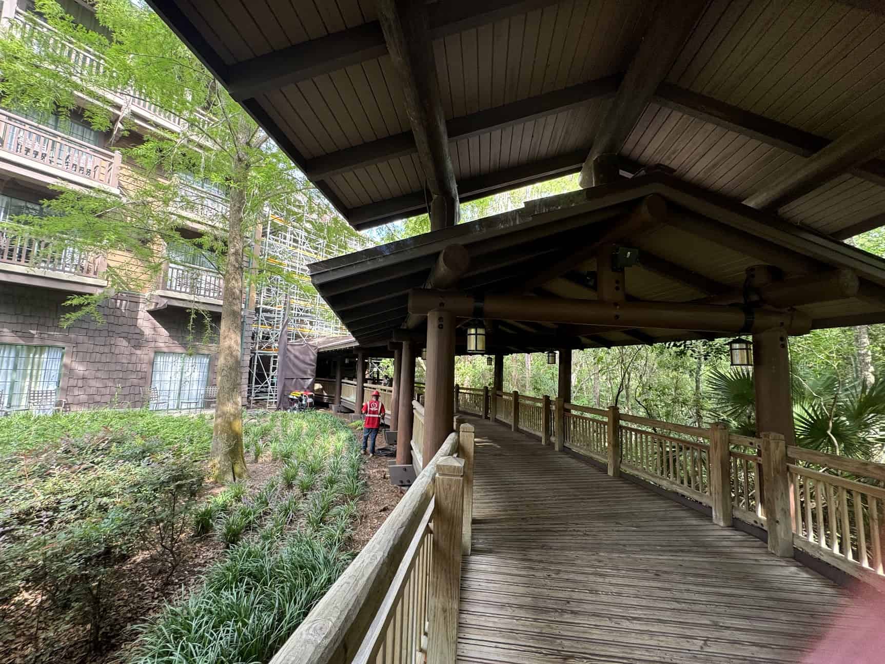 Construction-is-underway-over-at-Disneys-Wilderness-Lodge-Boulder-Ridge-1