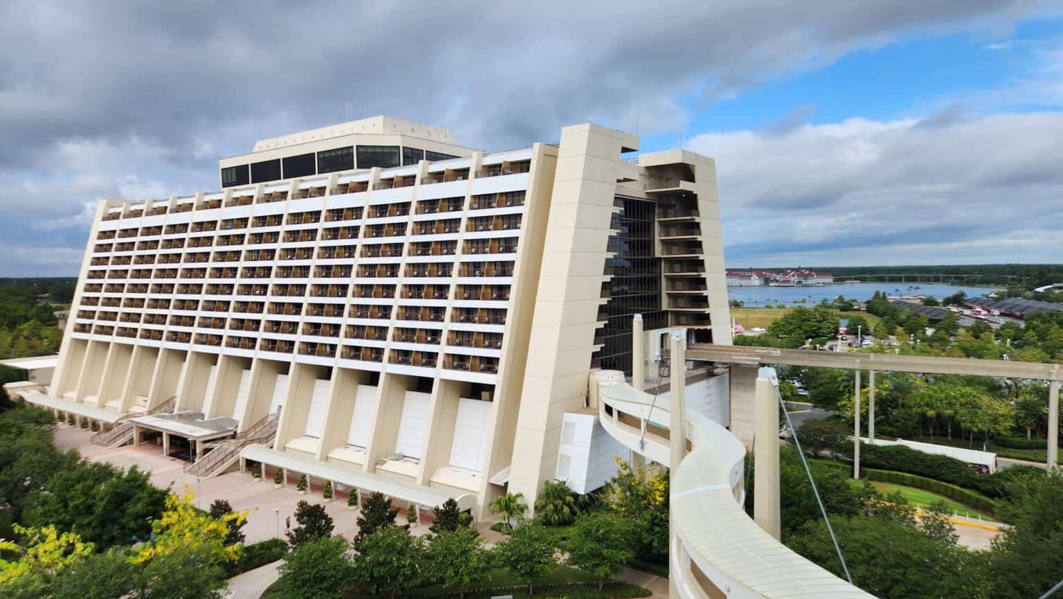 Disney World Announces Enchanting Holiday Offers for Annual Passholders: Up to 40% Savings on ...