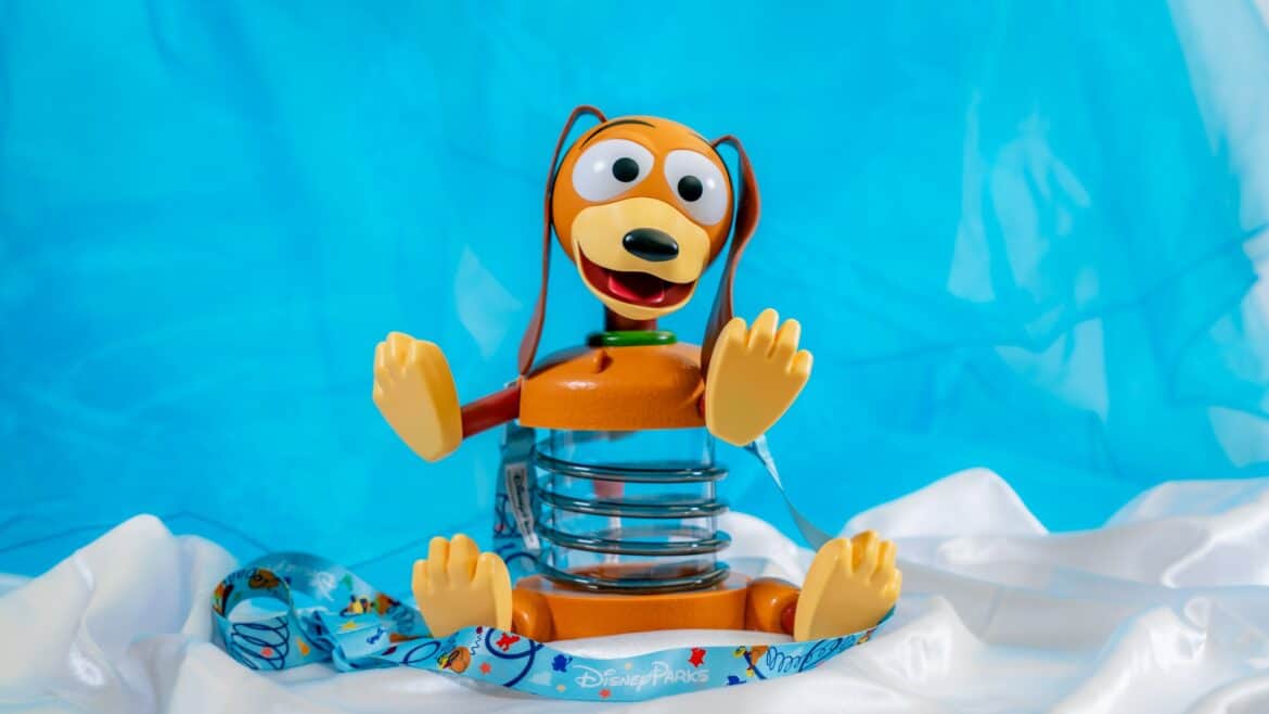 Alien Pizza Planet Truck Popcorn Bucket AND Slinky Dog Sipper Coming to ...