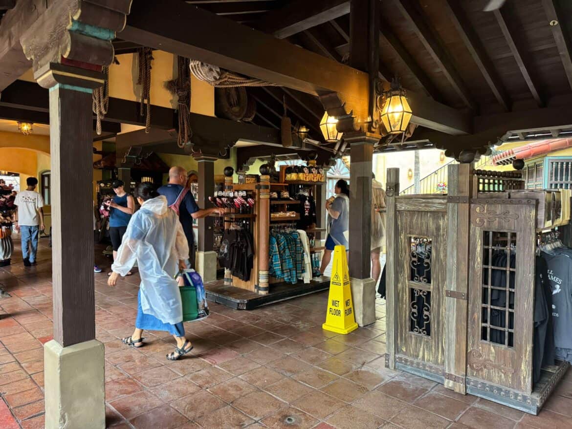 Tortuga Tavern Transforms into 'Tortuga Treasures' at Magic Kingdom ...
