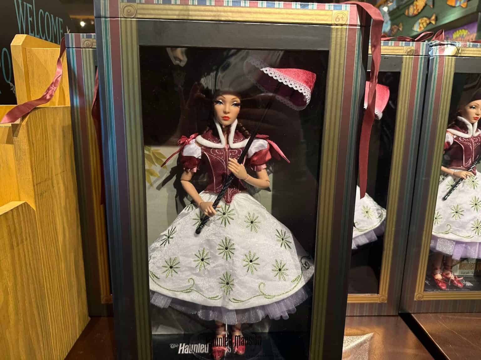 A Haunting Beauty: The Haunted Mansion Sarah Sally Slater Doll Now at ...